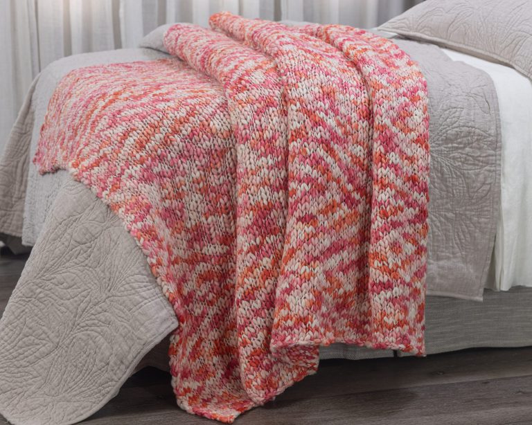 Amity Home Addison Sunset Premium Chunky-Knit Throw